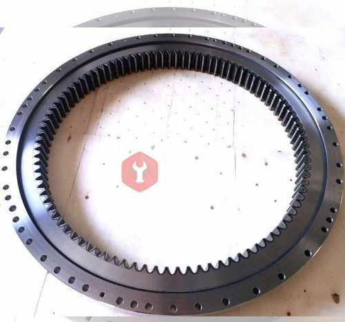 Опорно-поворотный круг PC200LC-6 20Y-25-21200