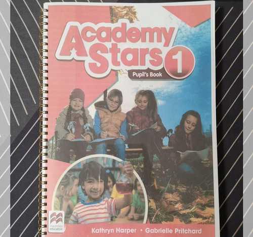 Academy stars 1 комплект новый