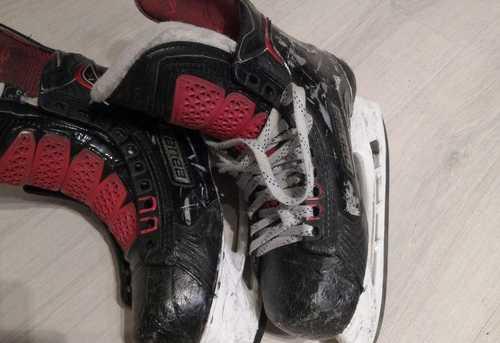 Хоккейные коньки bauer