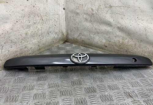 Накладка багажника Toyota Voltz ZZE136 1zzfe 2003