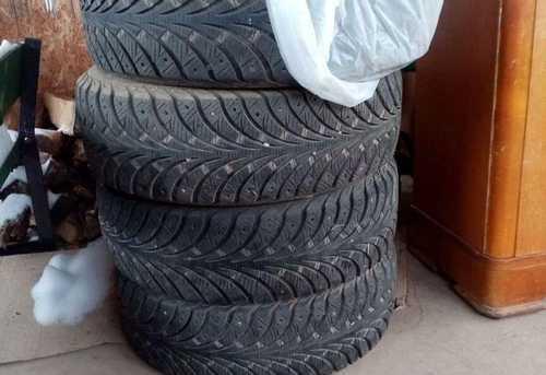 Goodyear UltraGrip Extreme 195/75 R15 96Q