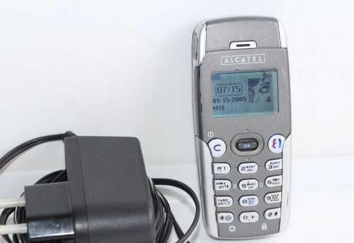 Сотовый ретро телефон Alcatel BG 3
