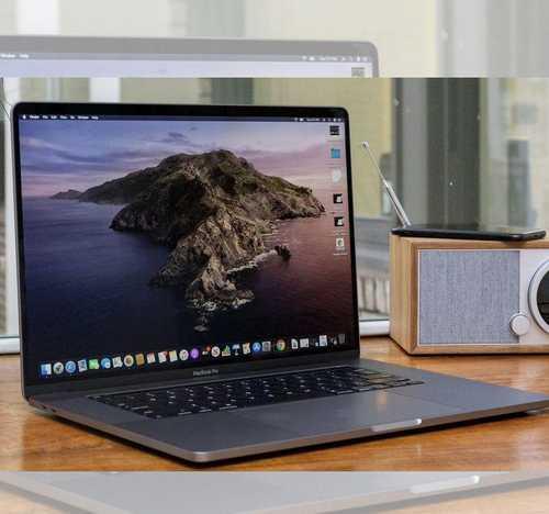 Apple macbook pro 15" 2019 i7 16gb