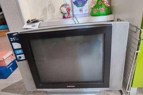 Продам телевизор Samsung 21 ЭЛТ