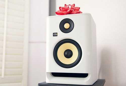 KRK RP7G4 White Noise