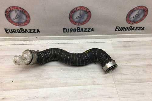 Патрубок интеркулера Mercedes W251