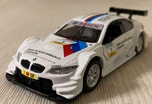 Модель BMW M3 DTM MSZ (1:42)