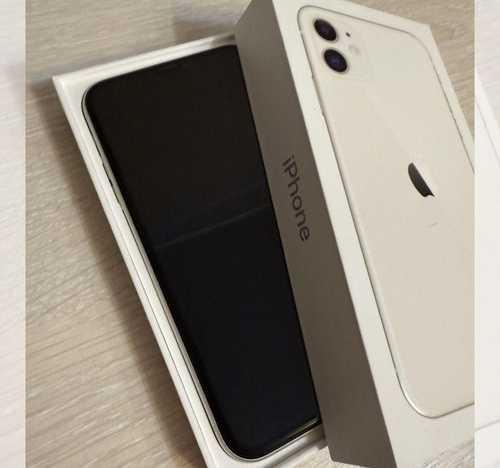 iPhone 11, 64 ГБ