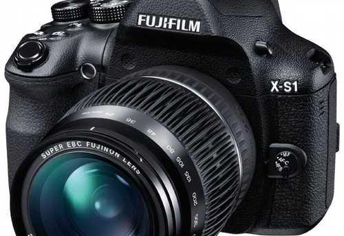 Fujifilm X-S1(24-624мм f2.8-5.6) +4гб+Сумка+З/устр