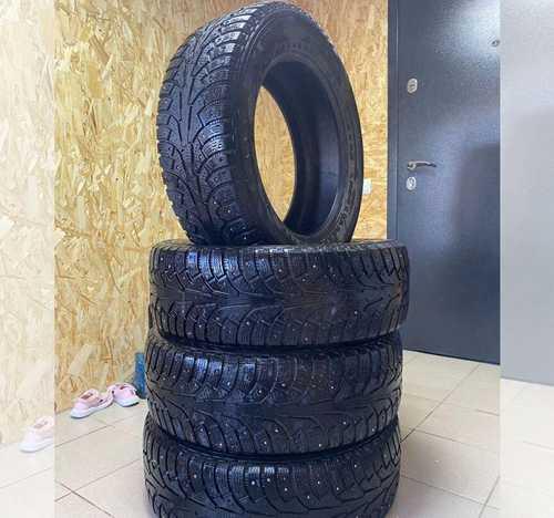 Nokian Tyres Nordman+ 215/60 R17