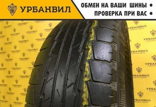 Kumho Road Venture APT KL51 235/75 R16 108H