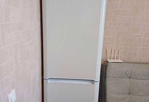 Холодильник indesit двухкамерный