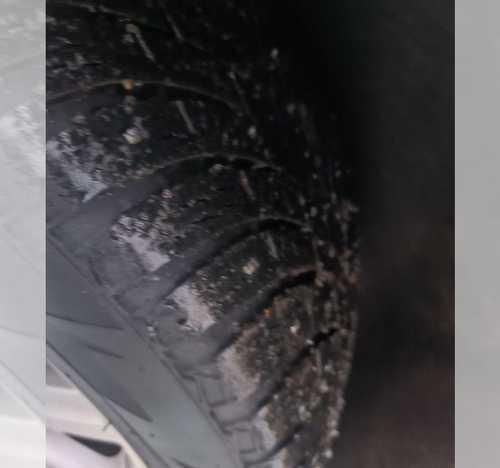 Pirelli Scorpion Ice Zero 2 235/50 R19