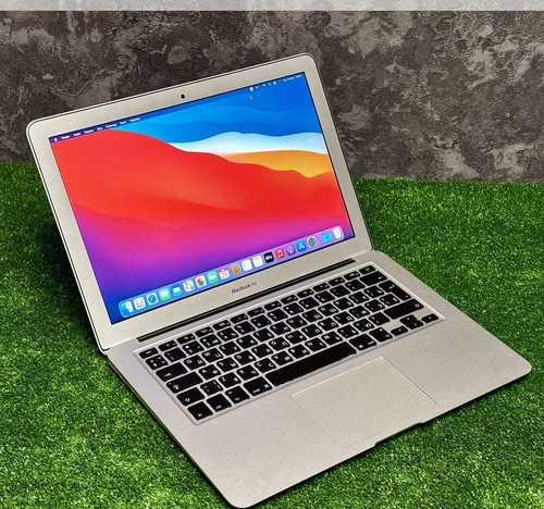 Лучший ноутбук Apple MacBook Air 13 2014 Core i5