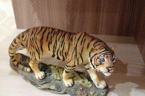 Интерьерная статуэтка "Тигр"