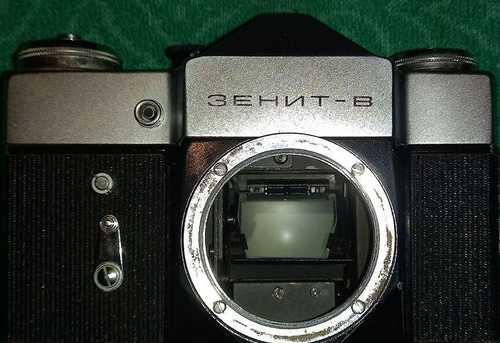 Плёночный фотоаппарат Зенит-В(тушка) +кофр