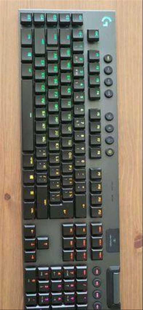 Беспроводная клавиатура logitech 915