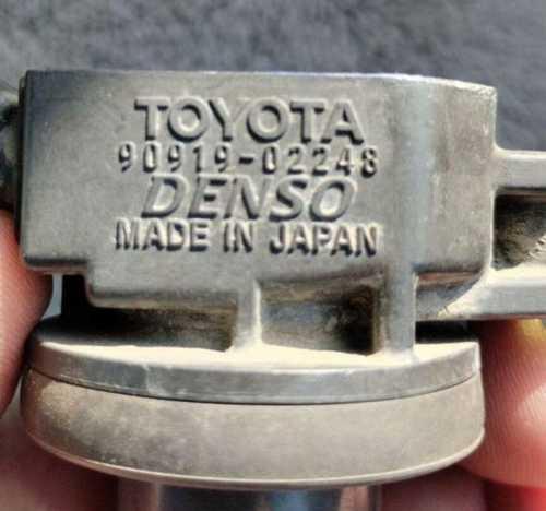 Катушка зажигания toyota