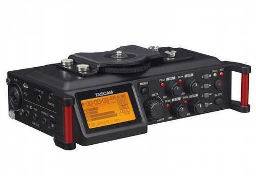 Tascam DR-70D