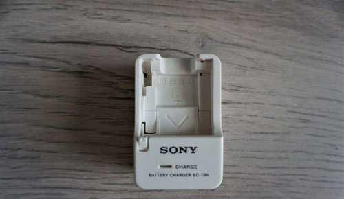Зарядное устройство Sony BC-TRN