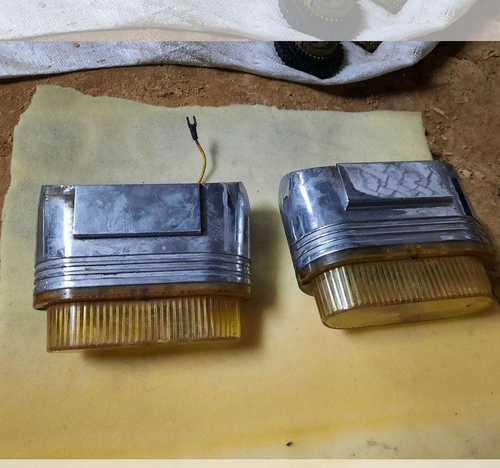 Задние поворотники газ 13 Чайка