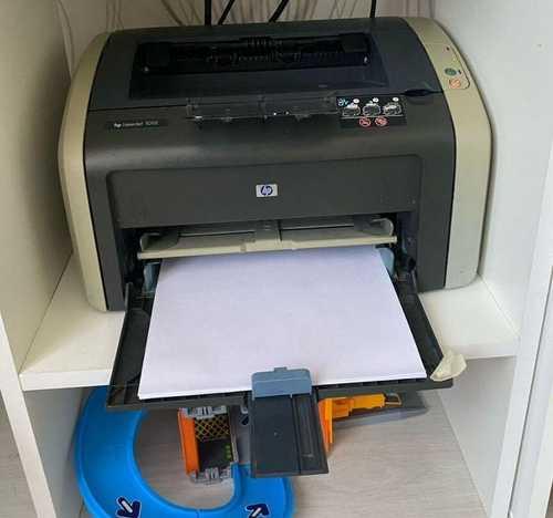 Принтер HP laserjet 1010