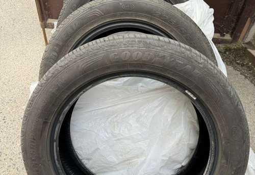 Goodyear EfficientGrip Performance SUV 225/55 R19