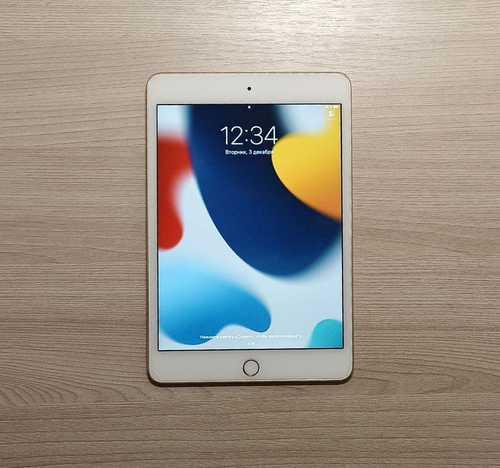 iPad mini 4 128gb