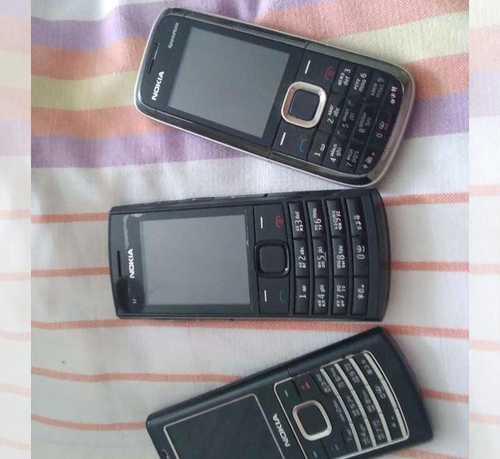 Телефон Nokia x2-02