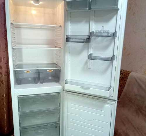 Хол-к атлант, 2 мотора, гарантия, доставка