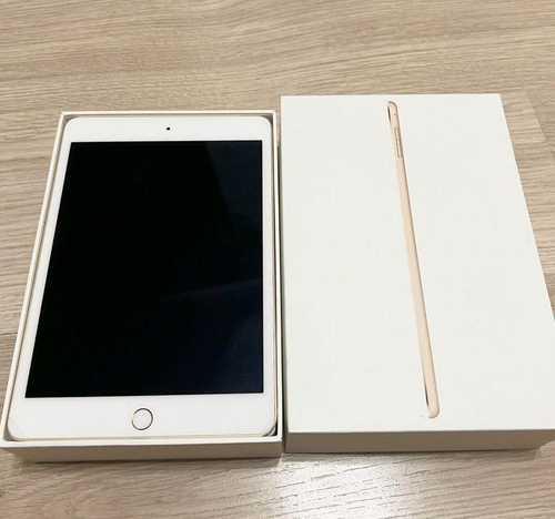 iPad mini 4