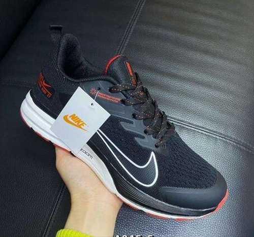 Новые кроссовки Nike zoom