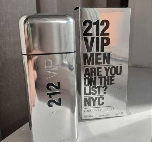 Carolina Herrera 212 vip men EDP 100 мл