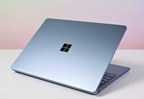 Microsoft surface laptop GO 2