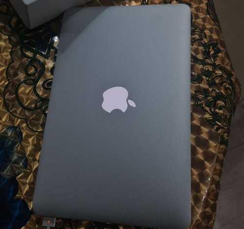 Apple macbook air 2015