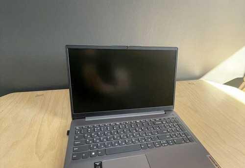 Ноутбук 15.6" Lenovo Ideapad 3 15ITL6, 256 ГБ, Core i5-1135G7 2.4 ГГц, RAM 16 ГБ, Intel Iris Xe Graphics