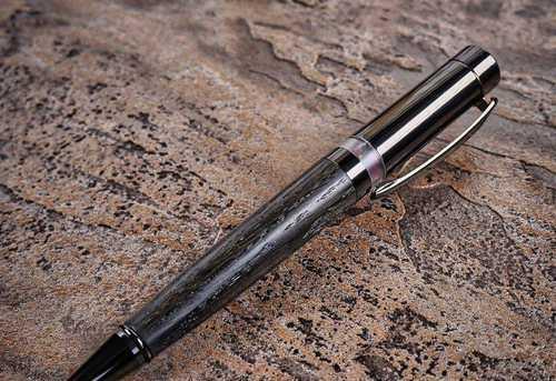 Шариковая ручка - калейдоскоп из морёного дуба