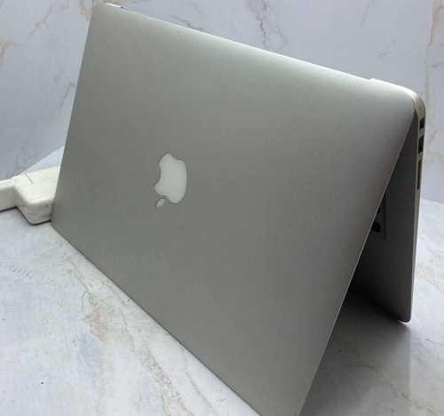 Ноутбук Apple macbook air 13 mid 2013