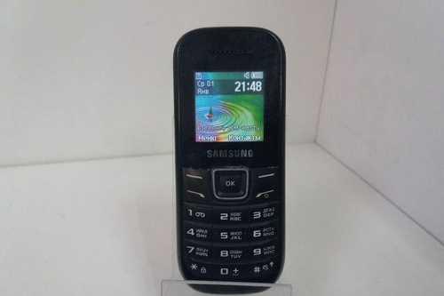 Телефон кнопочный Samsung GT-E1200R