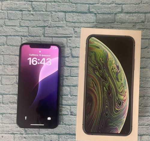 iPhone Xs, 64 ГБ