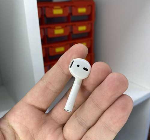 Правый наушник AirPods 2