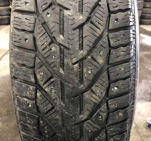 Tigar SUV Ice 215/65 R16