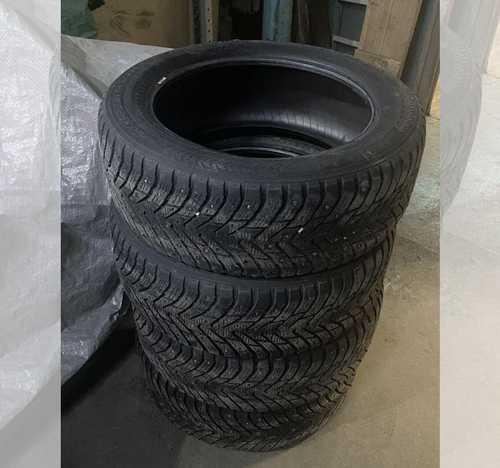 Nokian Tyres Hakkapeliitta 8 SUV 225/55 R18