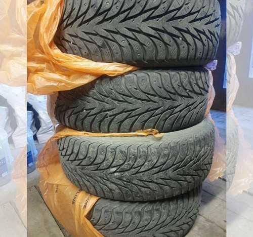 Yokohama Ice Guard IG60A 235/60 R18