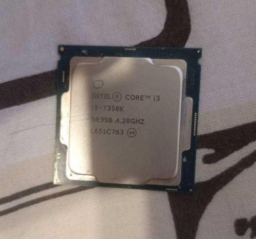 Процессор Intel core i3 7350k
