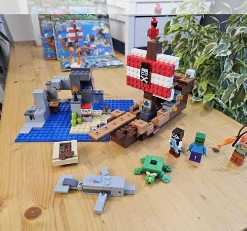 Lego Minecraft 21152 Приключения на пиратском кора