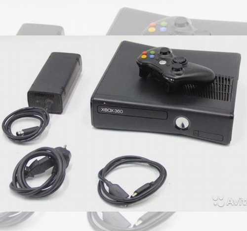 Игровая приставка Xbox 360 Slim Б/У