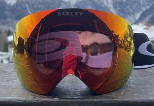 Горнолыжная маска oakley