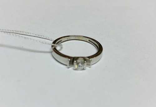 Золотое кольцо с бриллиантом (32400)