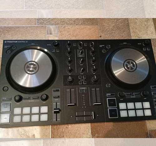 Dj контроллер traktor s2 mk3